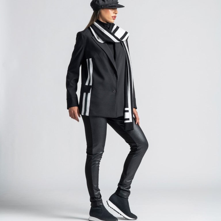 Three Easy Pieces – Magpie Style