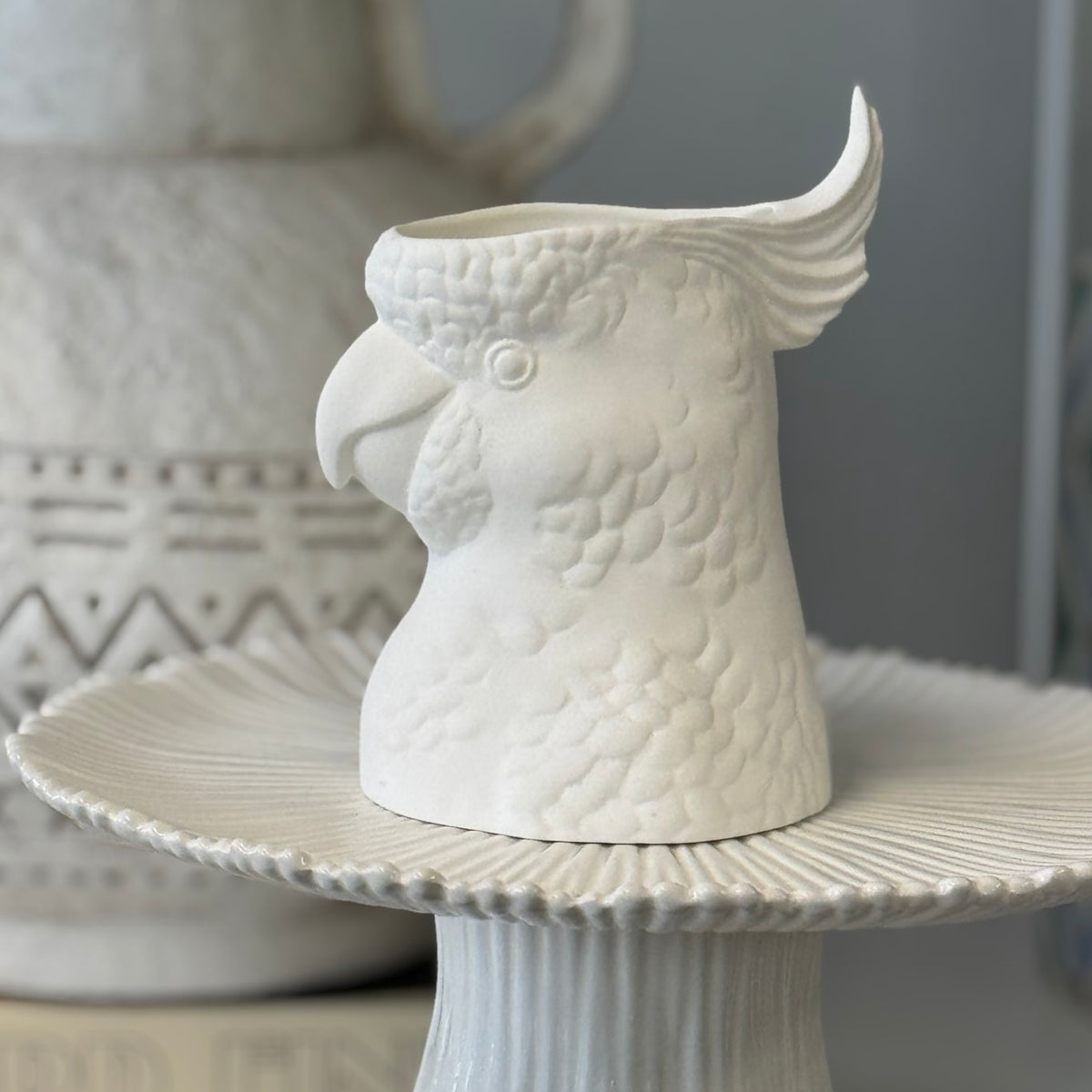 Porcelain Feather Cockatoo Vase – Magpie Style