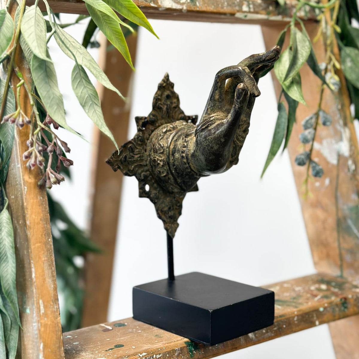 Bronze Henna Flower Hand on Stand – Magpie Style
